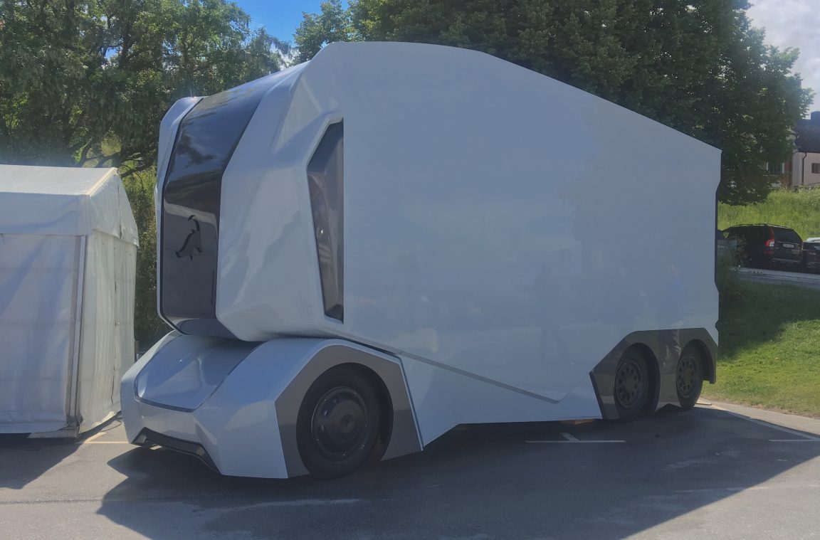 Einride unveiled their full-scale prototype of the T-pod - Øresund Startups